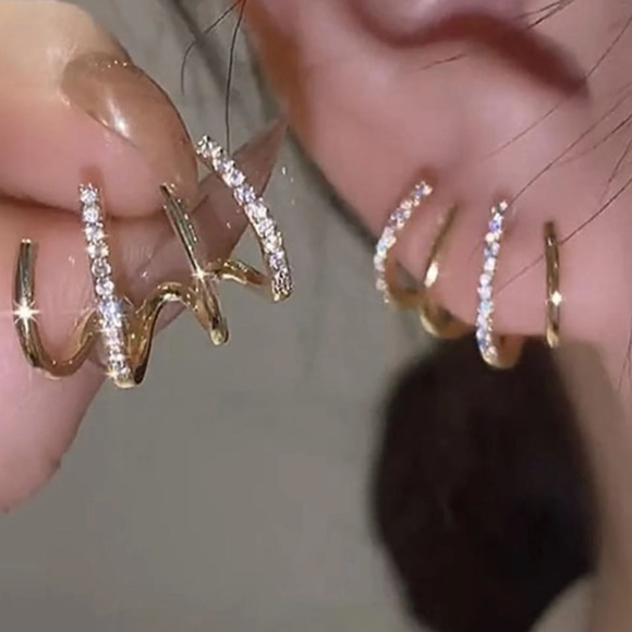 BellanBlue | Jewelry | Luxe Gold Tone Rhinestone Ear Cuff Earrings ...